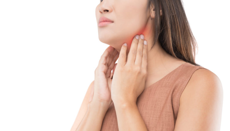 Thyroid Nodule Symptoms, Diagnosis, and Treatment | Saint John’s Cancer ...