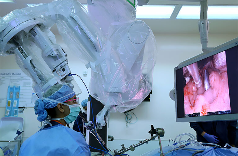 Transoral Robotic Surgery (TORS) for Head and Neck Cancer - Saint John ...